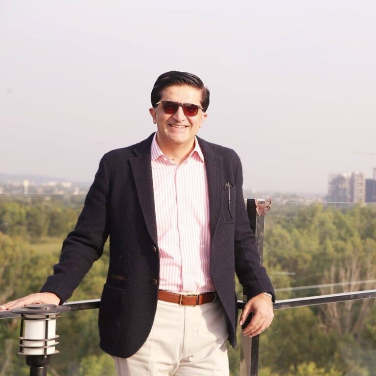 Moin Ahmad - ICBian Alumni Hub - Bridging Careers & Community